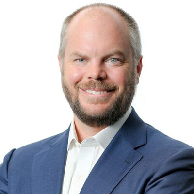 Alex Conant | Speaking Fee, Booking Agent, & Contact Info | CAA Speakers